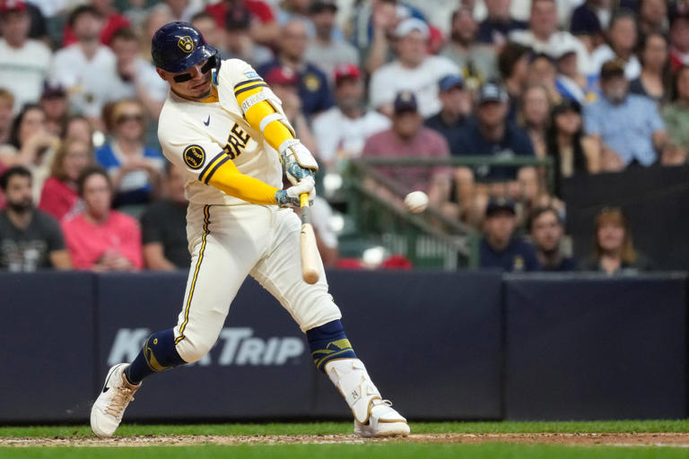 Mitchell hits a three-run HR to back Harrison's strong start as the ...