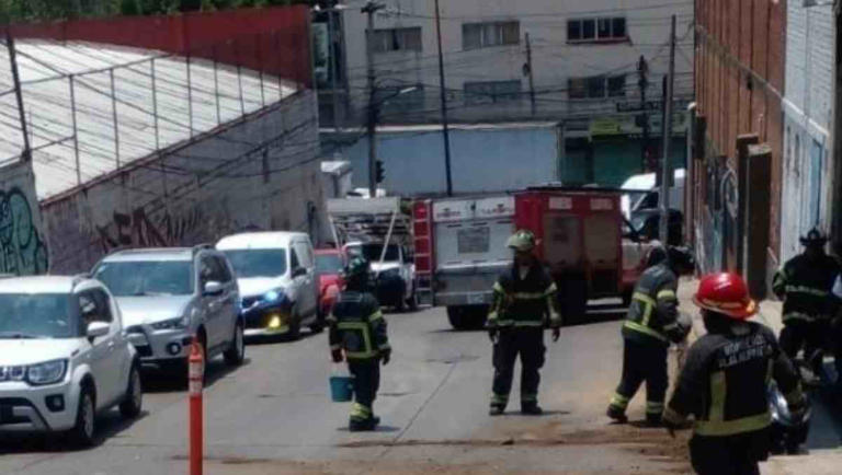 Fuga de pipa provoca derrame de combustible en Tlalnepantla; no se ...
