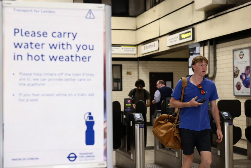 UK, France smash temperature records as deadly early heat wave sweeps ...