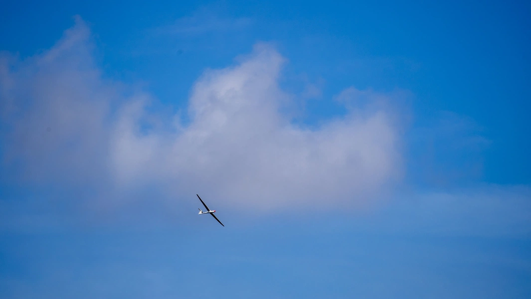 British pilot dies in crash at Italian gliding competition