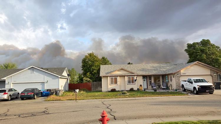 Large brush fire burns south of Mountain Home
