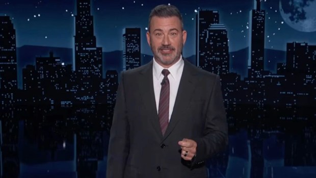 Jimmy Kimmel scoffs at Trump's latest threat against 'limping late ...