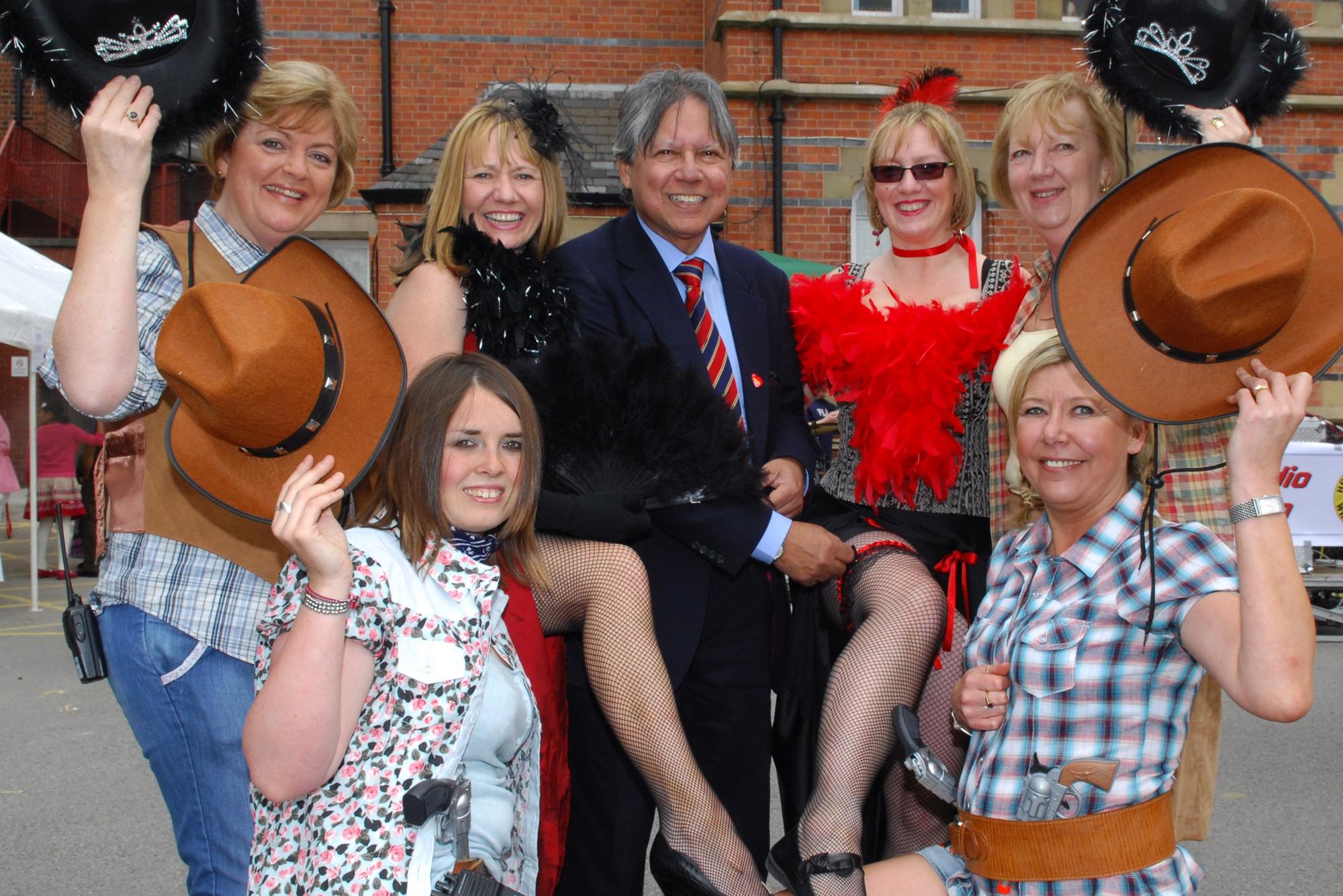 19 fabulous photos from Wigan's Infirmary's western-inspired Heartbeat ...