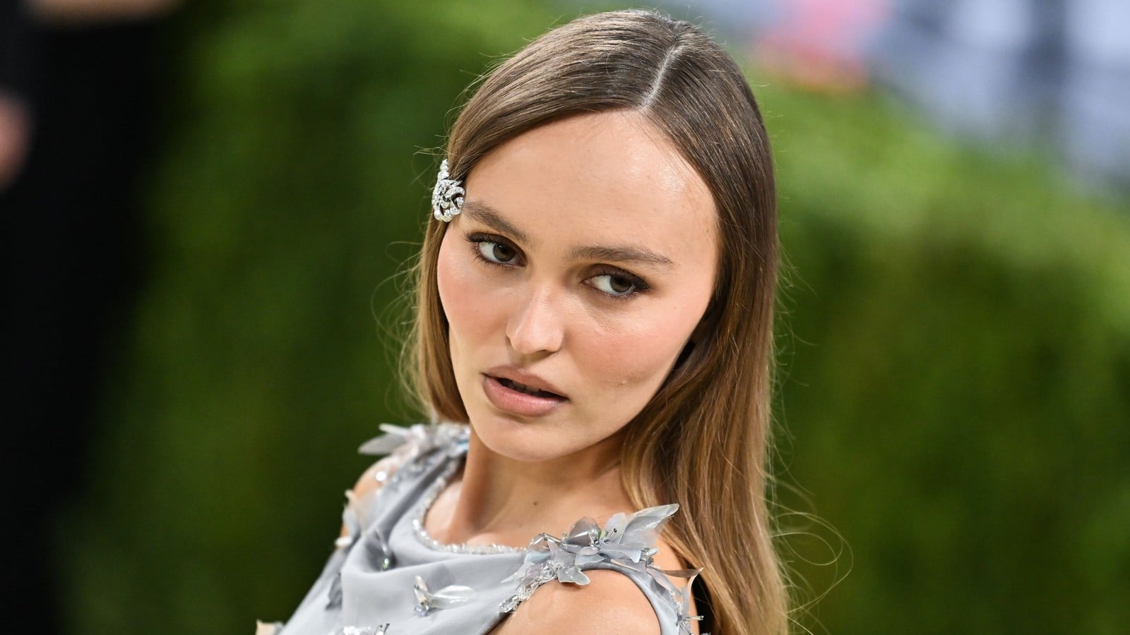 Lily-Rose Depp en couple : qui est sa compagne 070 Shake dont elle est ...