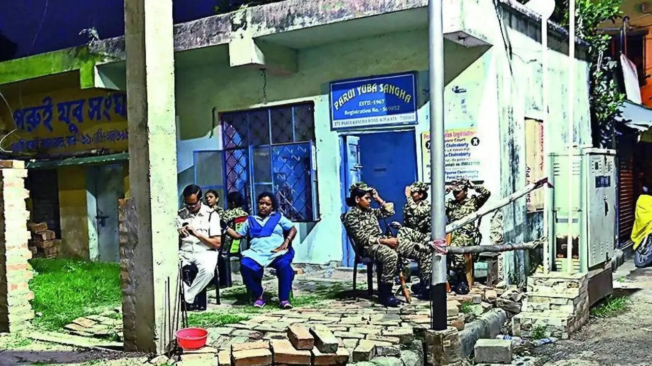 ‘Old’ BJP vs ‘new’ BJP: Kolkata police start probe after threat plaints