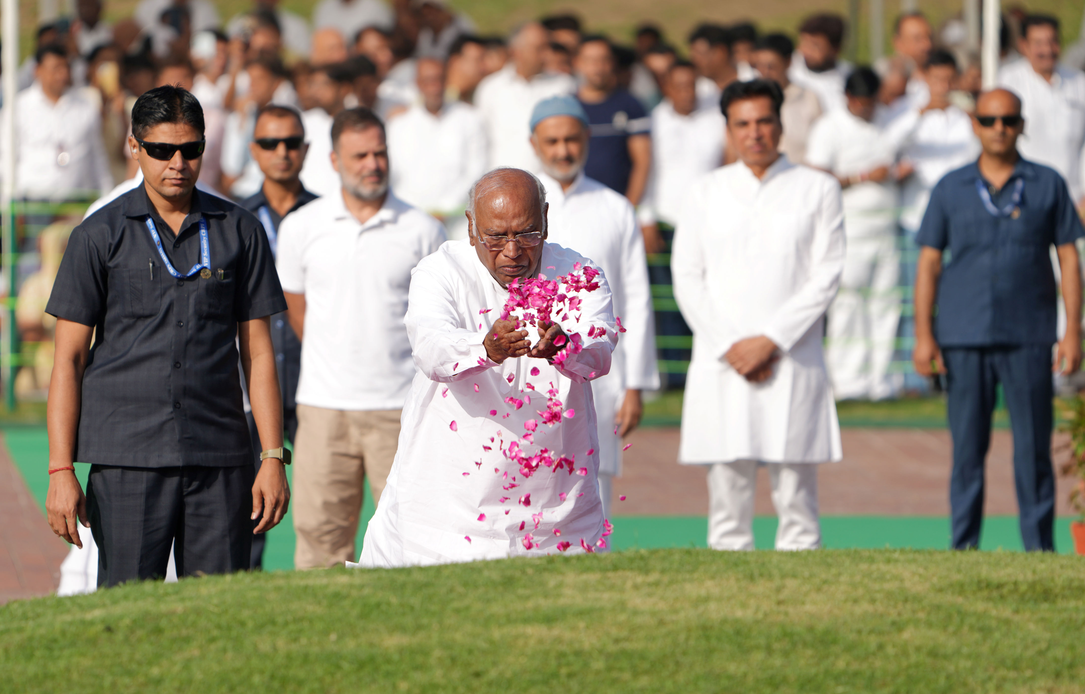 Nehru cannot be erased from modern India’s fabric despite PM’s efforts ...