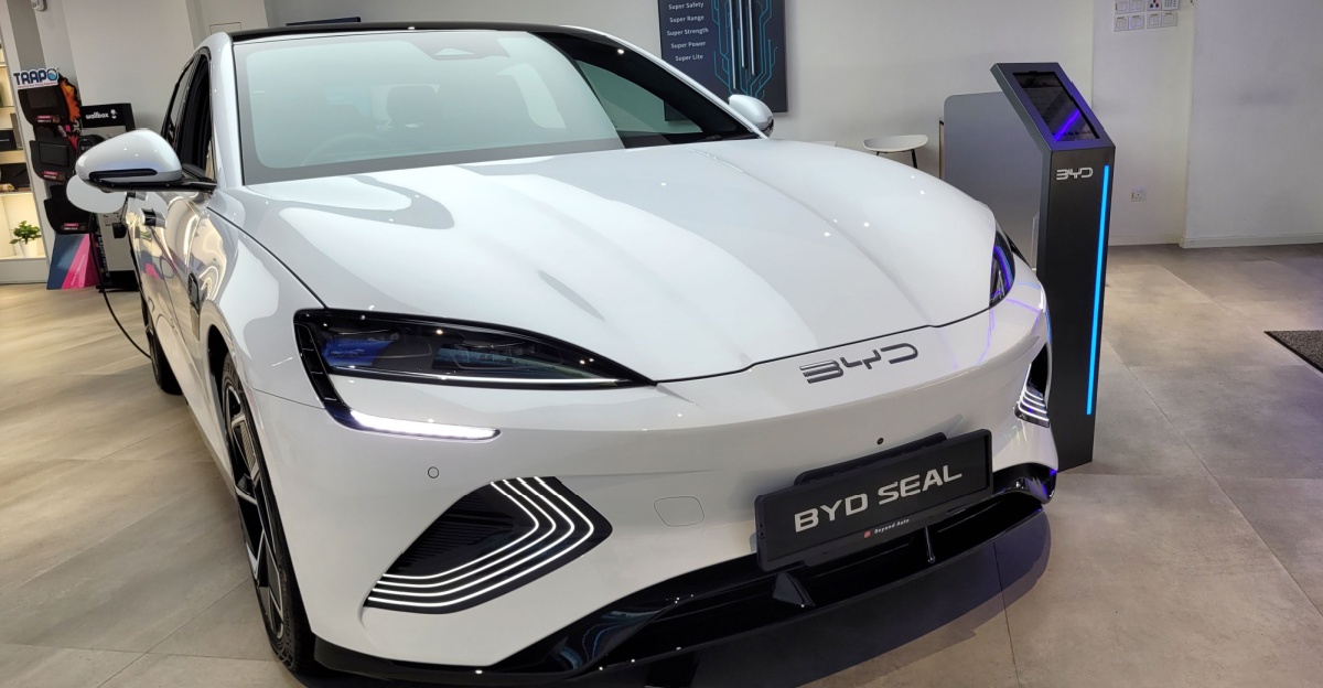 BYD sin nye elbil lover 630 kilometers rekkevidde og lading på fem ...