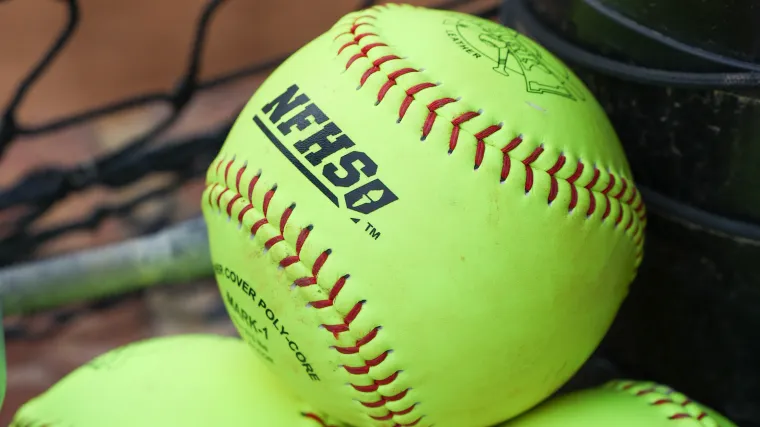 Bishop Carroll slips past Saint Thomas Aquinas for the Kansas Class 5A ...