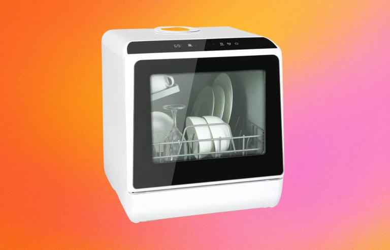 Ce mini lave-vaisselle compact et ultra-pratique noté 4,8/5 baisse ...