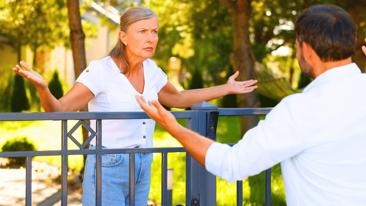 10 things people who can't stand their neighbors usually have to deal with