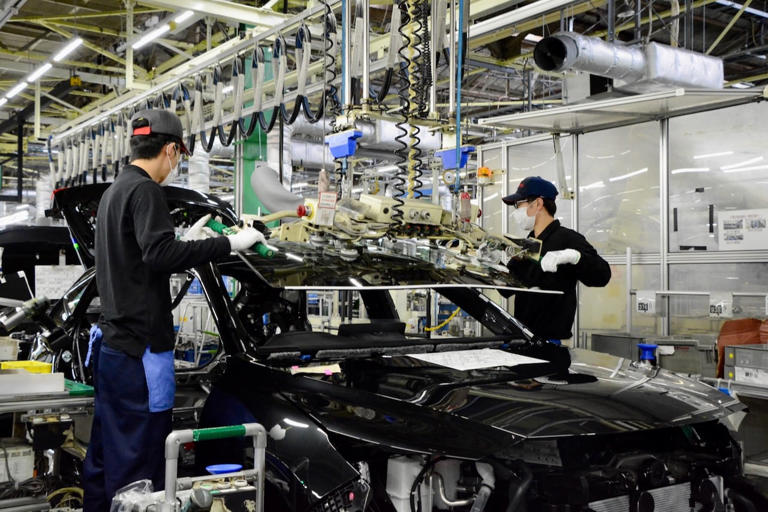 Toyota cuts production due to Middle East conflict