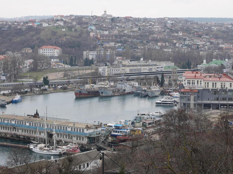 Russland und Ukraine überziehen sich mit schweren Angriffen