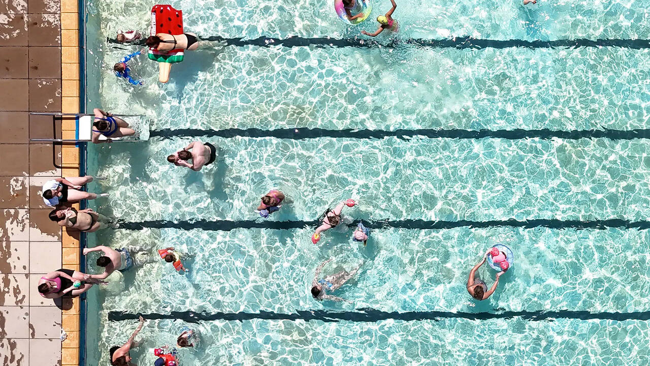 Early heat wave breaks records and causes fatalities across Europe