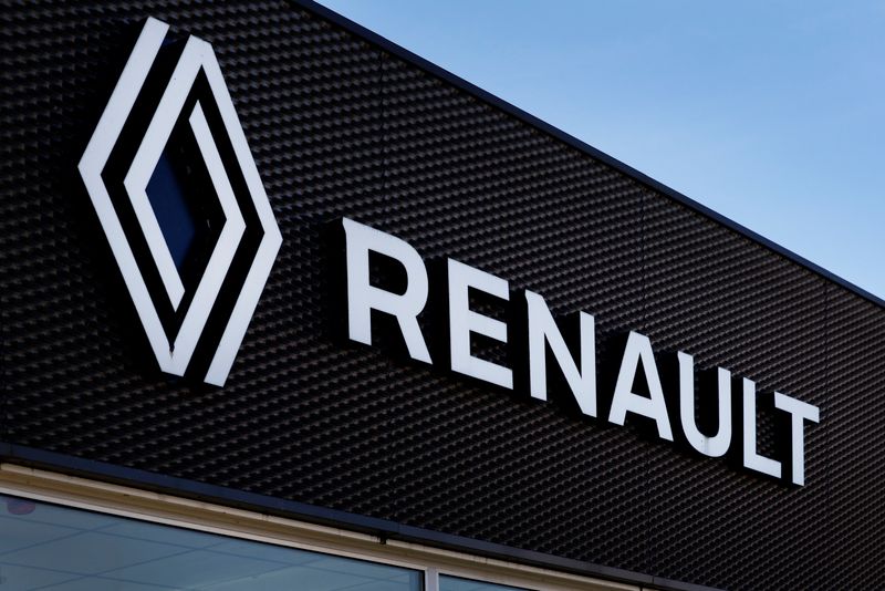 Renault reaches deal with unions in Spain to keep production in two plants