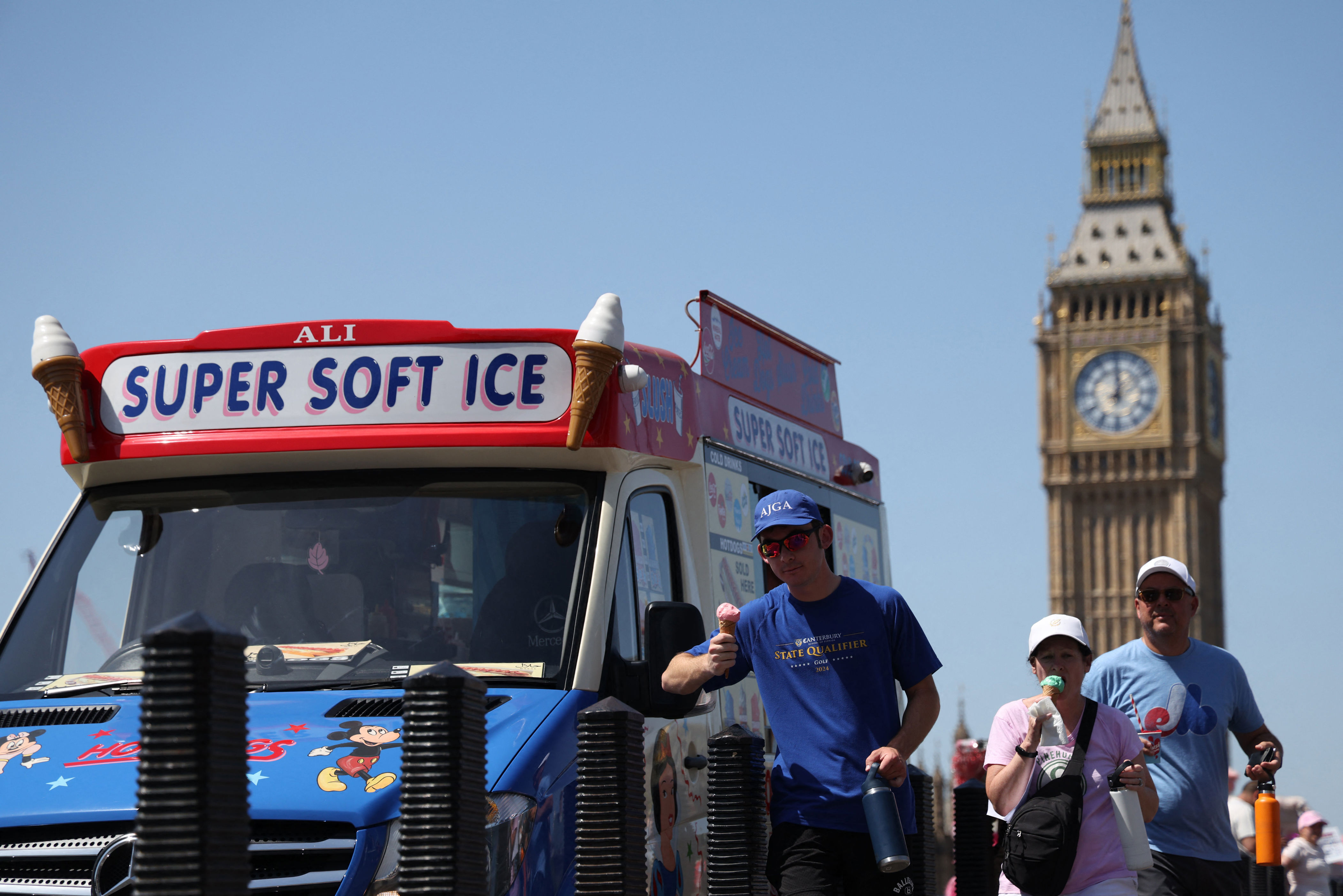 Highest daily minimum temperature broken for third night in a row
