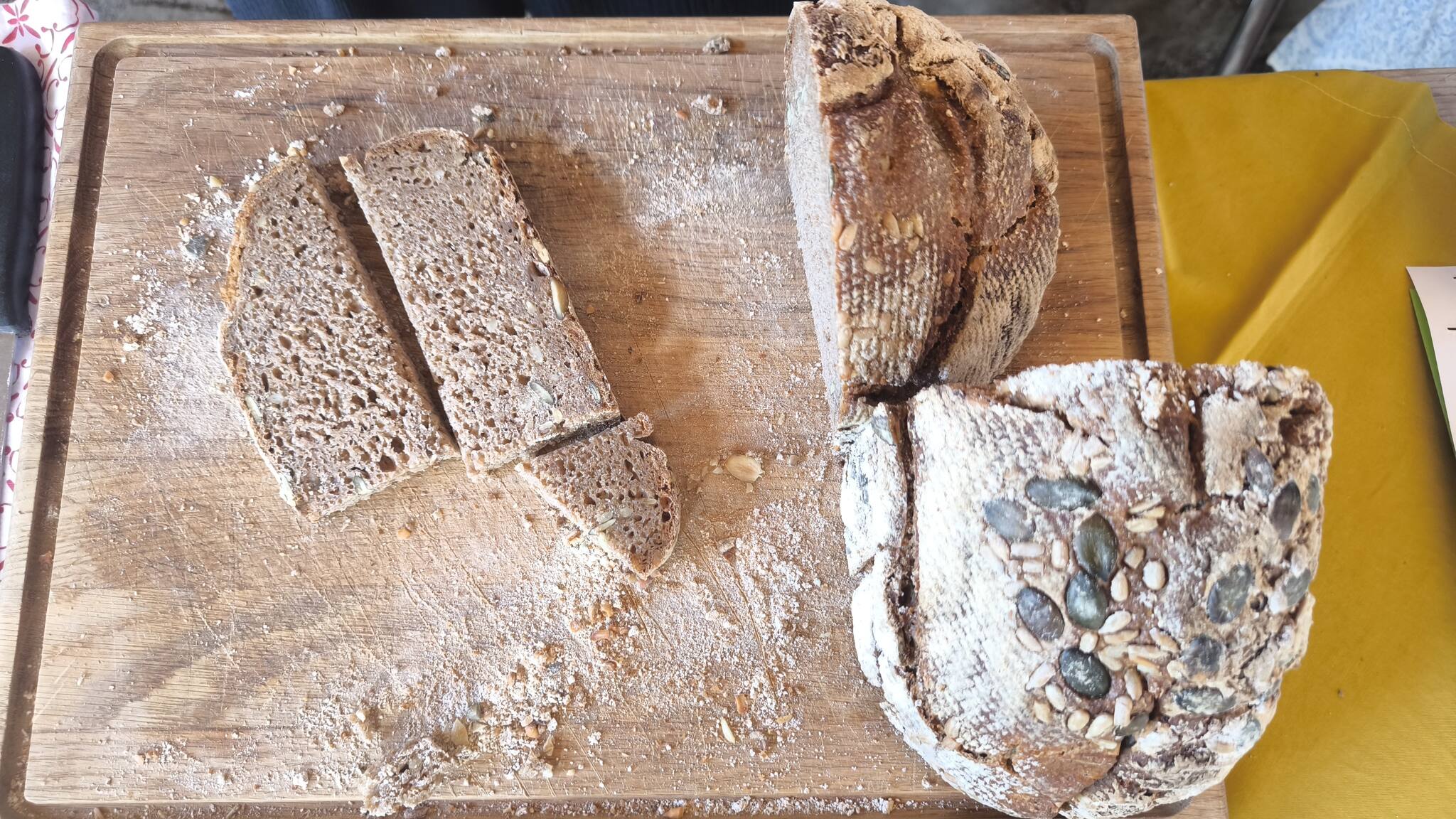 Wer macht das beste Brot? Back-Wettbewerb endet in einem engen Rennen