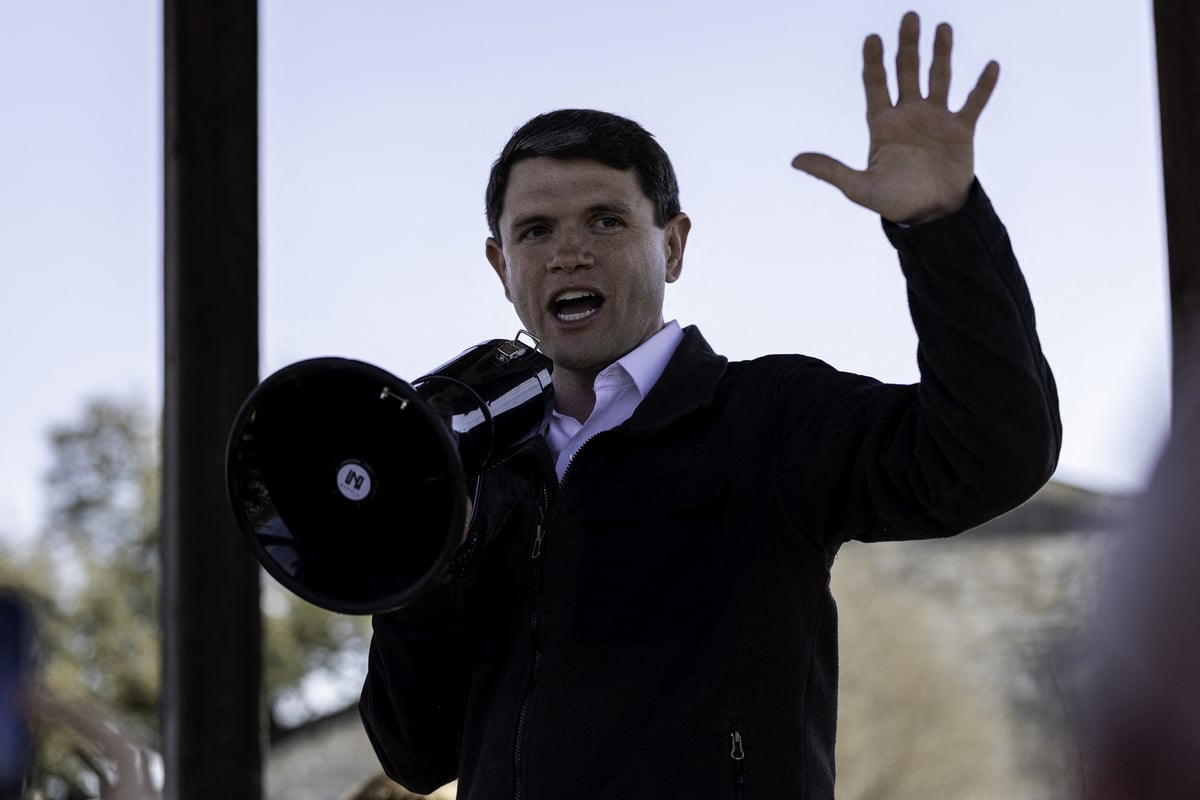 James Talarico slams Ken Paxton as "most corrupt politician in America ...