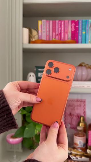 The pink and orange combo looks way too good together