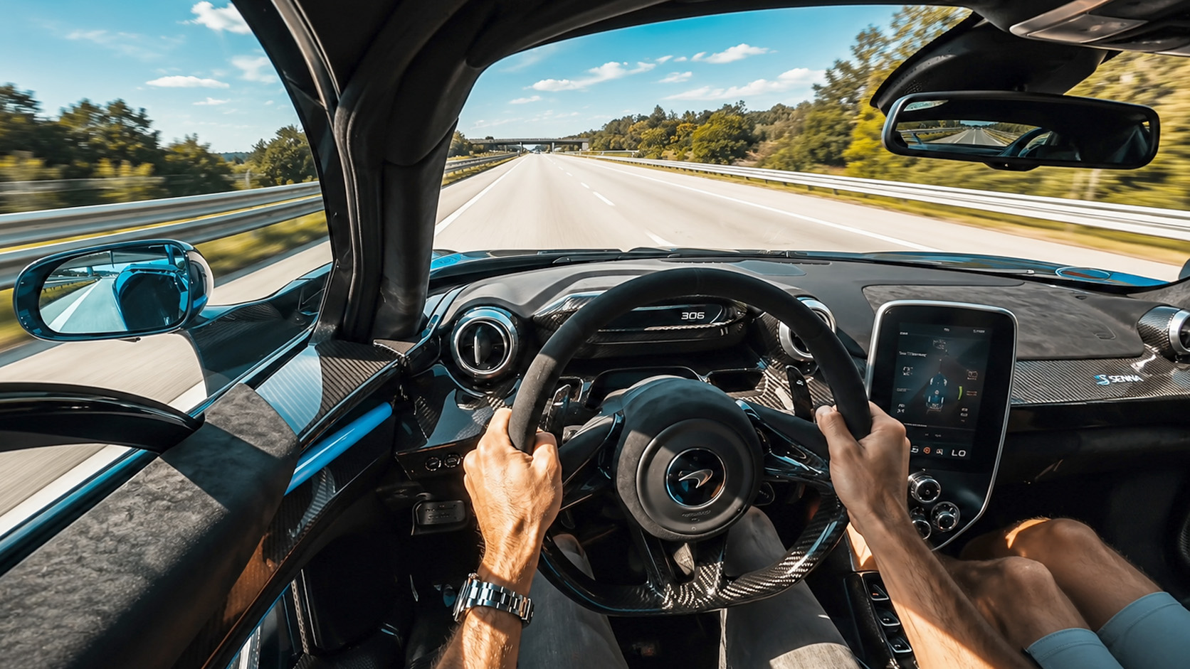 McLaren Senna zeigt seine Hochgeschwindigkeitsstabilität bei 300 km/h
