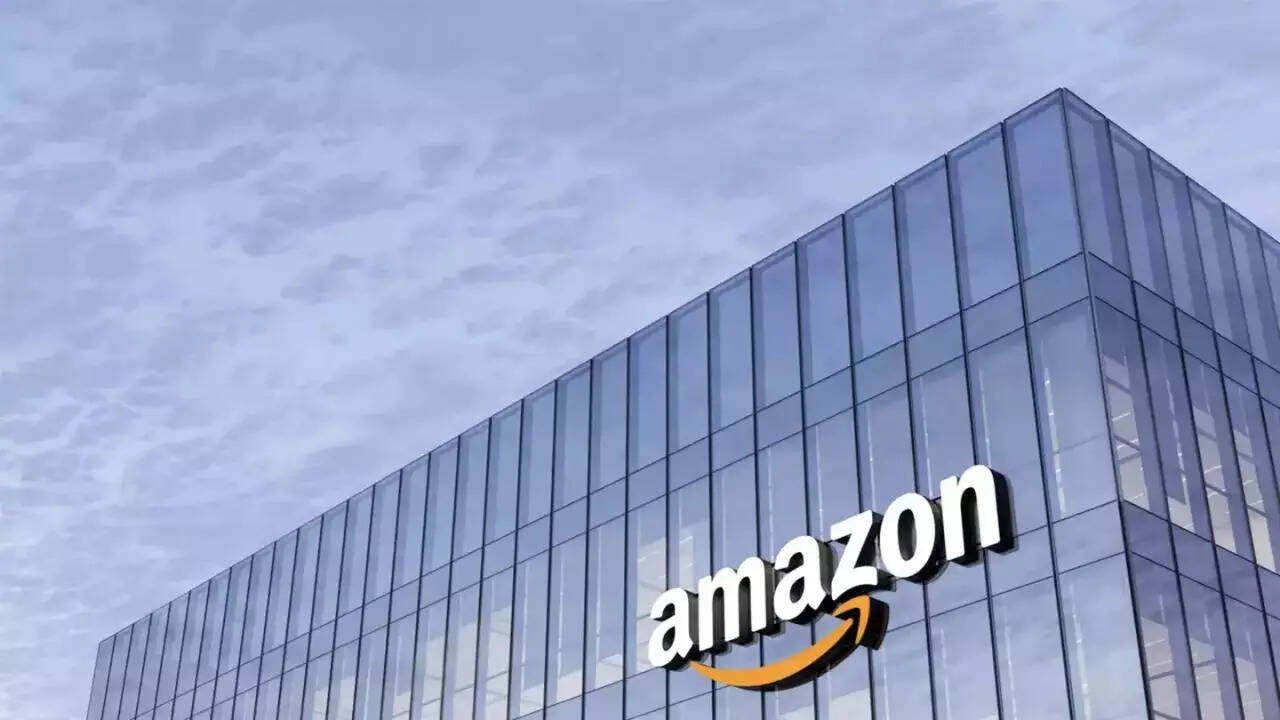 Supreme Court gives Amazon major relief in Future Group battle
