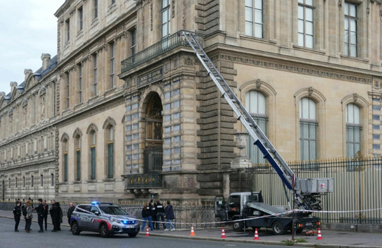 Louvre robbery film announced as $100 million missing jewels case ...