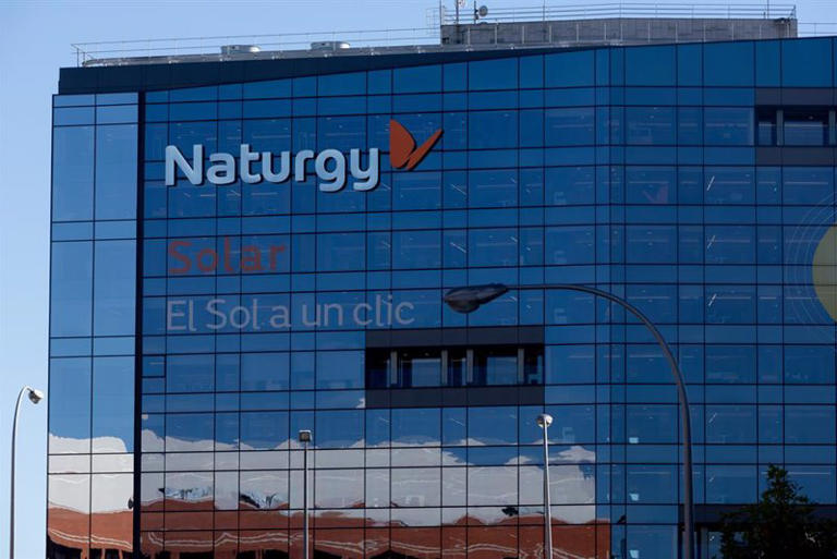 Economía/bolsa.- Naturgy cae más de un 4% en bolsa tras la salida de ...