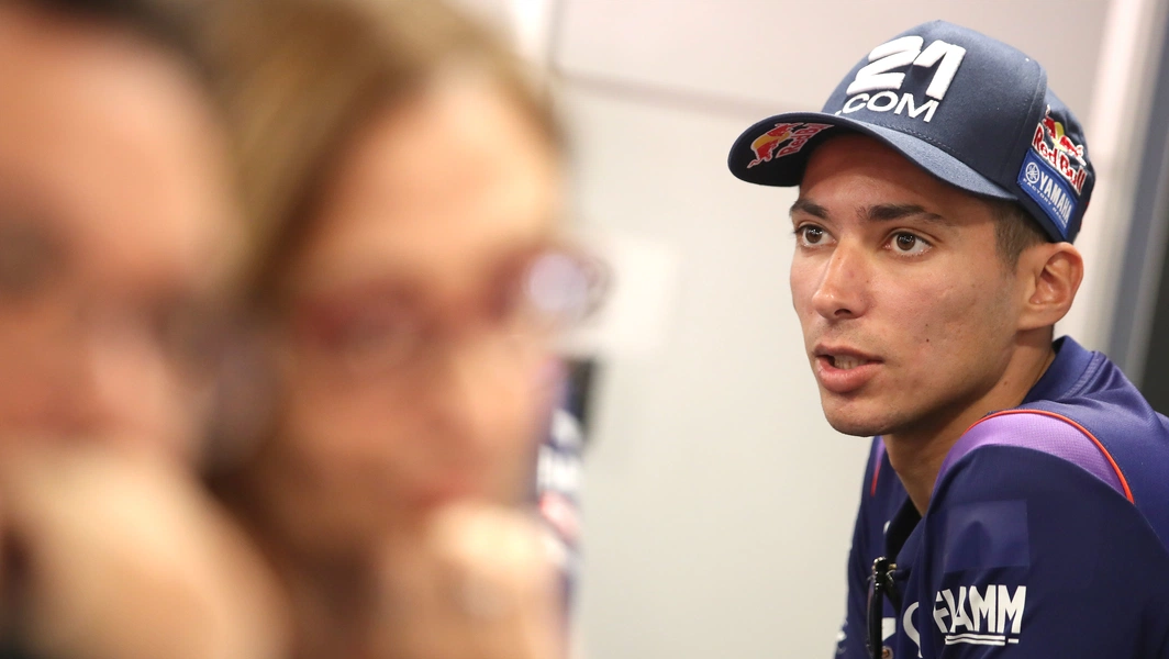 Lowes says Razgatlioglu's struggles show MotoGP's 'sad' reality