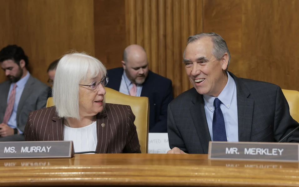 Lawmakers weigh Social Security cap as 2026 changes roll out