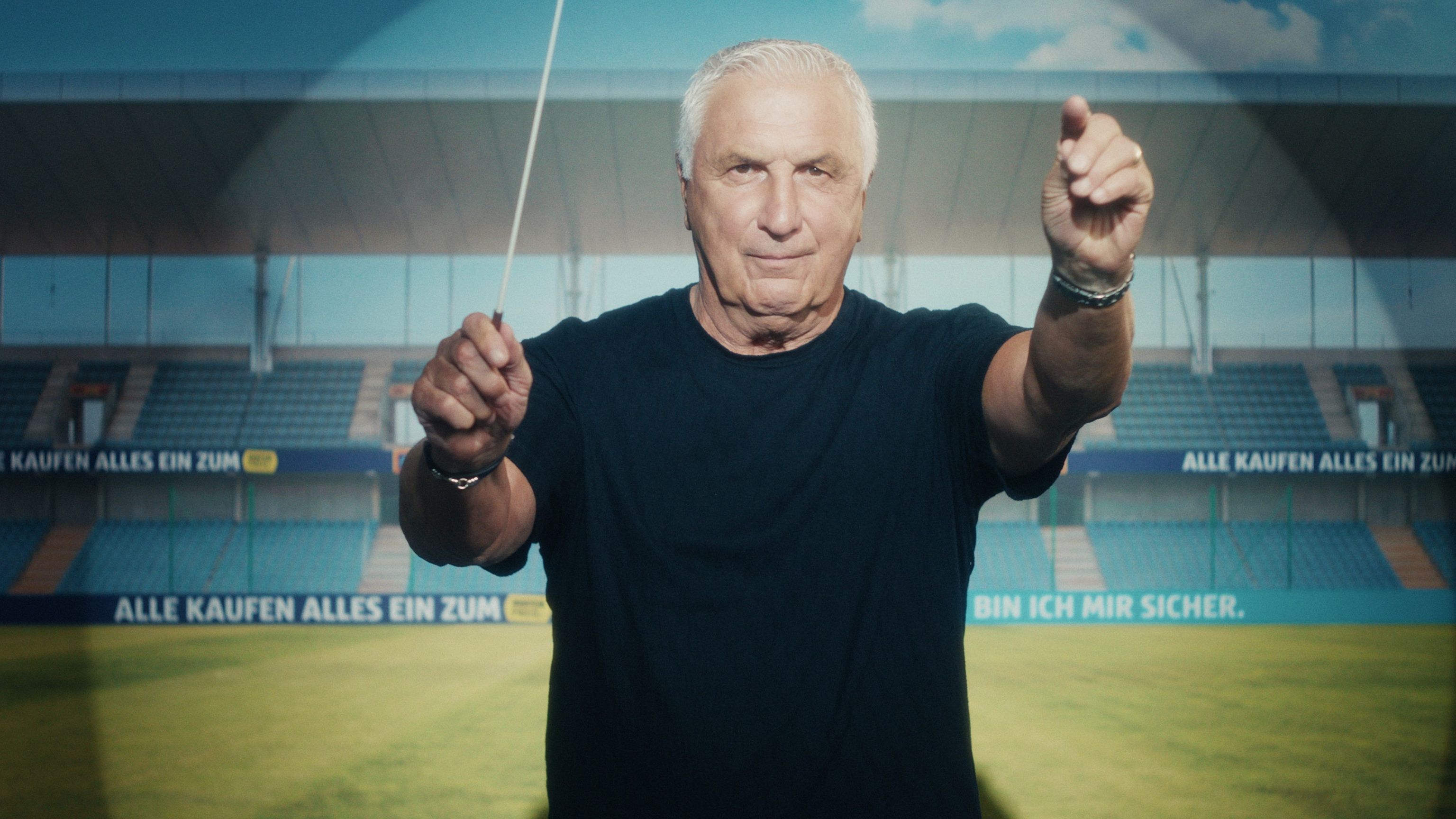 Diskonter Hofer überrascht Kunden mit neuem Spot