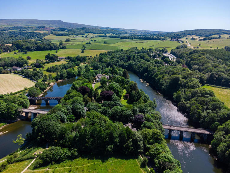 Stunning drone photos show the beautiful Crook o' Lune near Lancaster ...