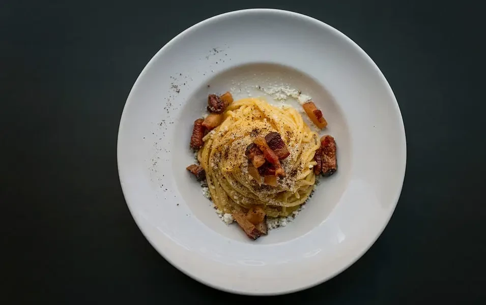 Master the art of Roman carbonara