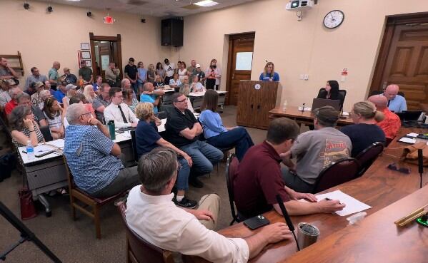 Dubuque city leaders to develop a data center ordinance