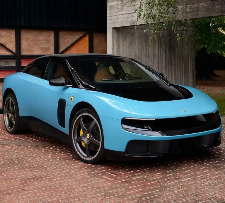 Oud-Ferrari-topman Di Montezemolo schaamt zich kapot voor nieuwe auto
