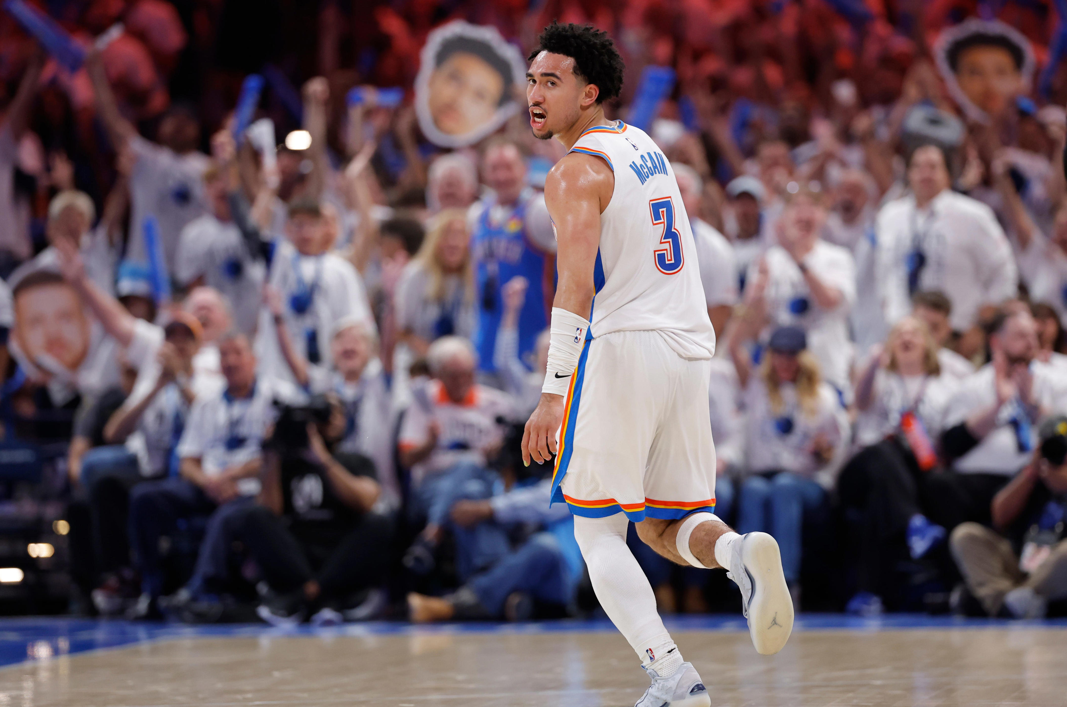 Former Sixers guard Jared McCain performs well as Thunder beat Spurs