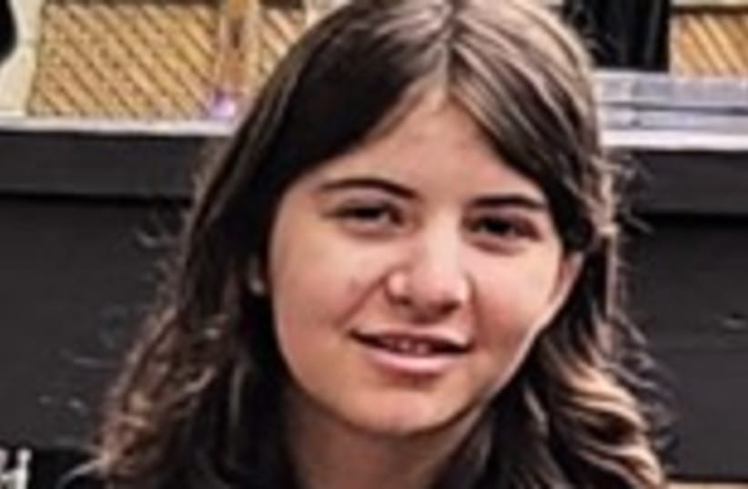 Posters for missing Toronto Jewish teenager torn down, $25,000 reward ...