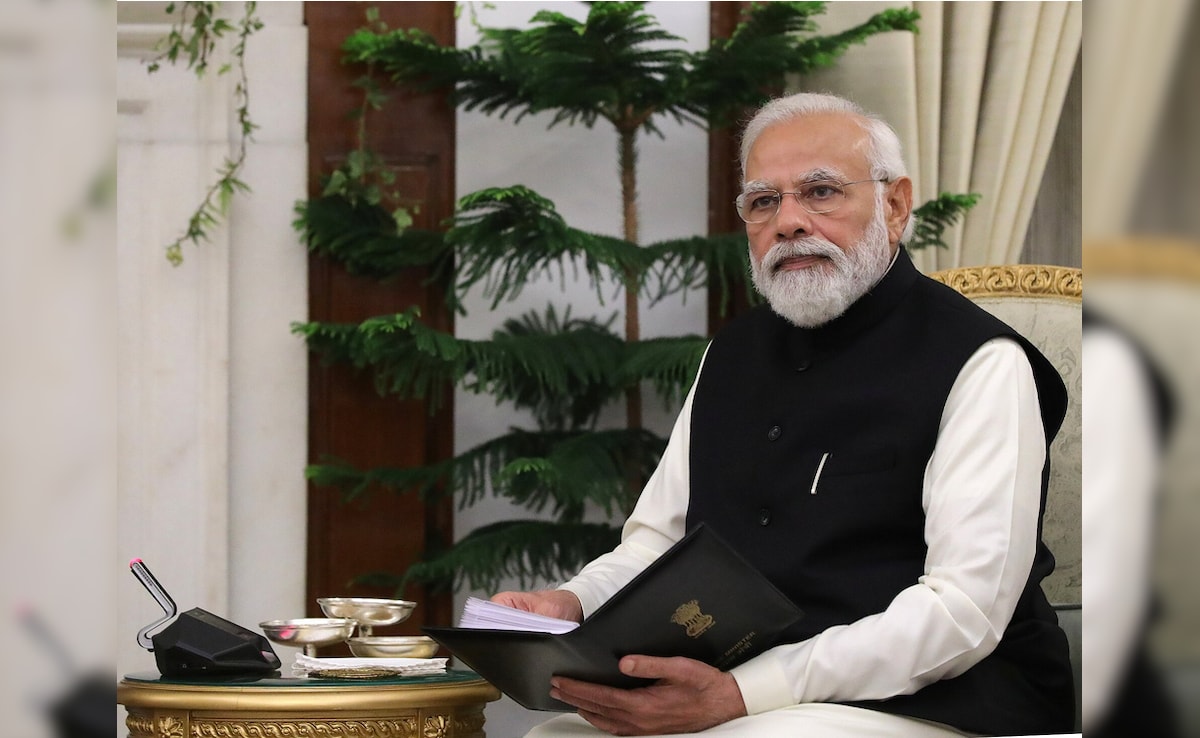 'Stay hydrated, don't ignore discomfort': PM Modi appeals citizens amid ...