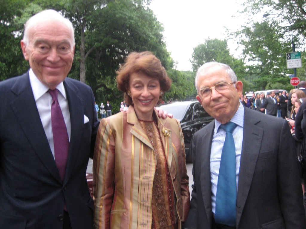 Donald Newhouse, billionaire newspaper mogul and heir to media empire ...
