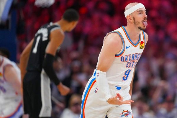 Thunder use balanced attack to win Game 5, take series lead