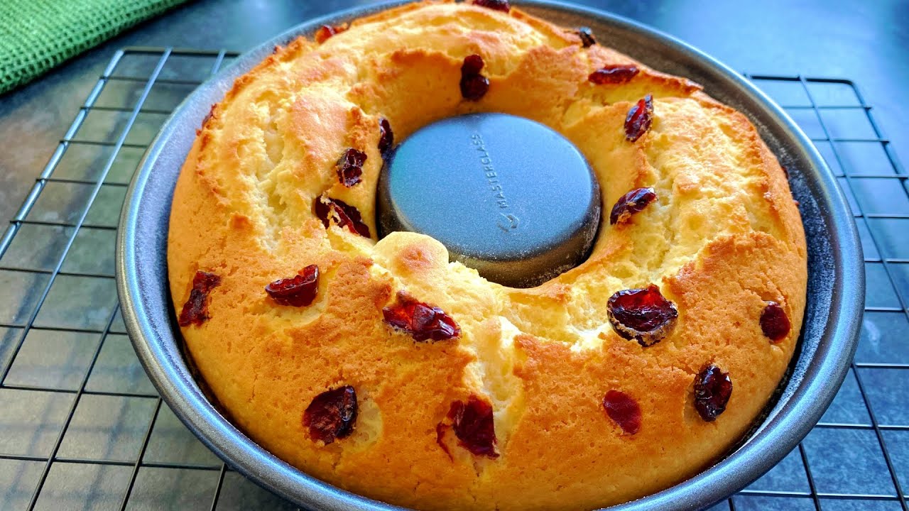 Soft coconut cake in minutes simple homemade recipe