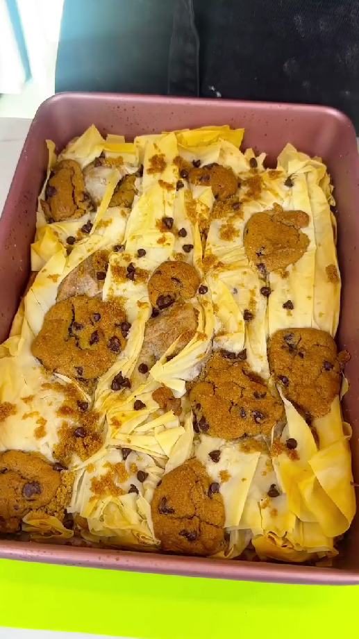 Chocolate chip cookie-inspired dessert easy recipe