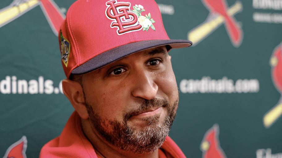 Cardinals manager perplexingly decides to ignore Brewers pitcher's ...