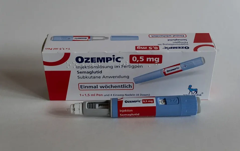 Experts warn Ozempic users of bone loss and heat risks