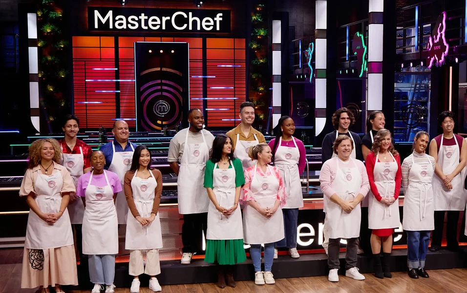 Purple team triumphs in yoghurt relay to secure immunity shot
