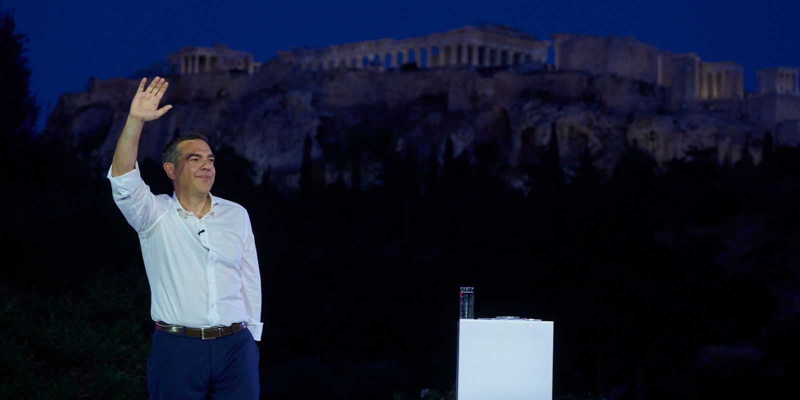 Tsipras gör comeback – vill samla Greklands vänster