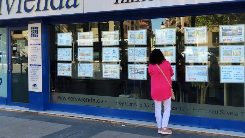 Most Spaniards see home inheritance as unlikely, study finds