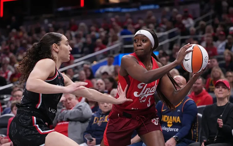 Caitlin Clark praises rookie Raven Johnson’s defensive impact