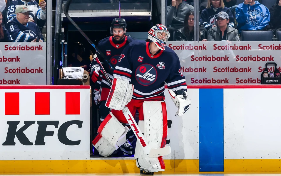 Jets weigh blockbuster Hellebuyck trade amid offseason shake-up