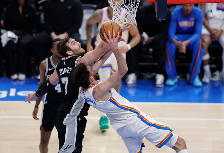 Photos: Best images from Thunder's 127-114 Game 5 win over Spurs