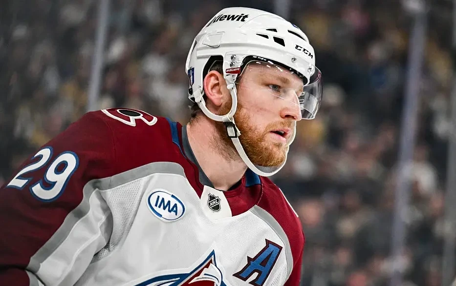 Injured MacKinnon, Makar to play as Avalanche face elimination