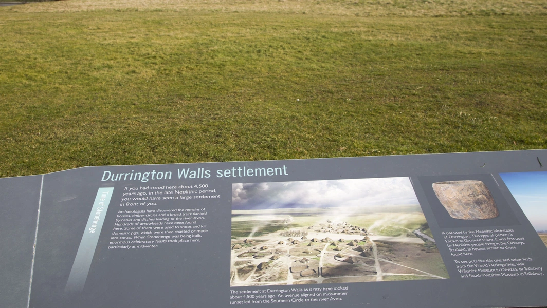Neolithic hall replica completed at Stonehenge using ancient methods